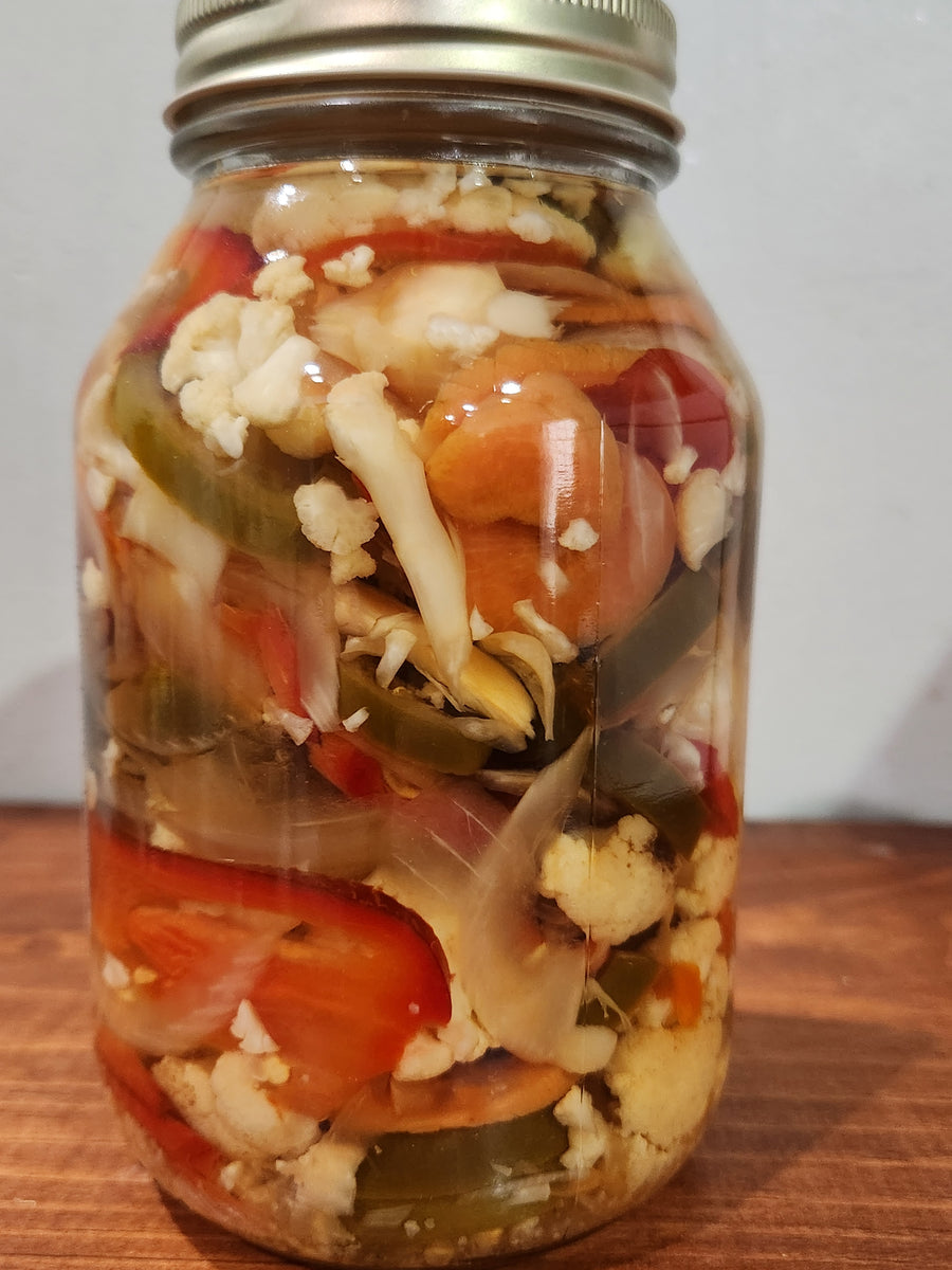 Premier Veggie Mix- 32 oz Quart – Corey's Pickles